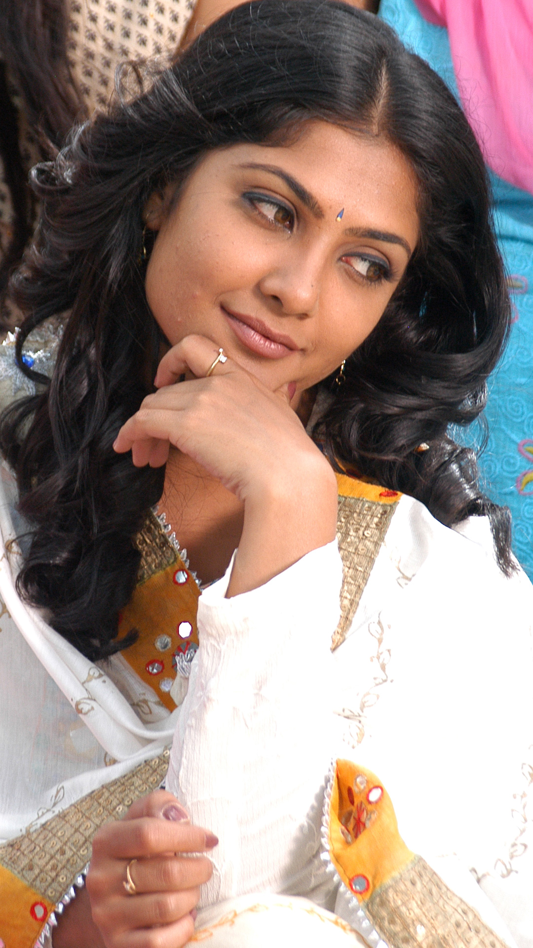 Kamalini Mukherjee Wallpapers Kamalini Mukherjee New Photos | Photos