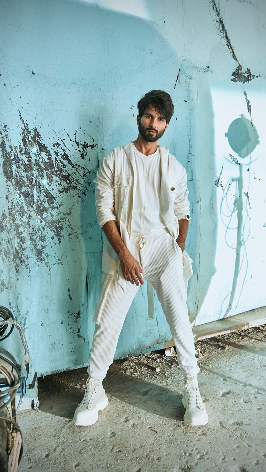 Shahid Kapoors Wallpapers Shahid Kapoor Latest Update: Latest Long