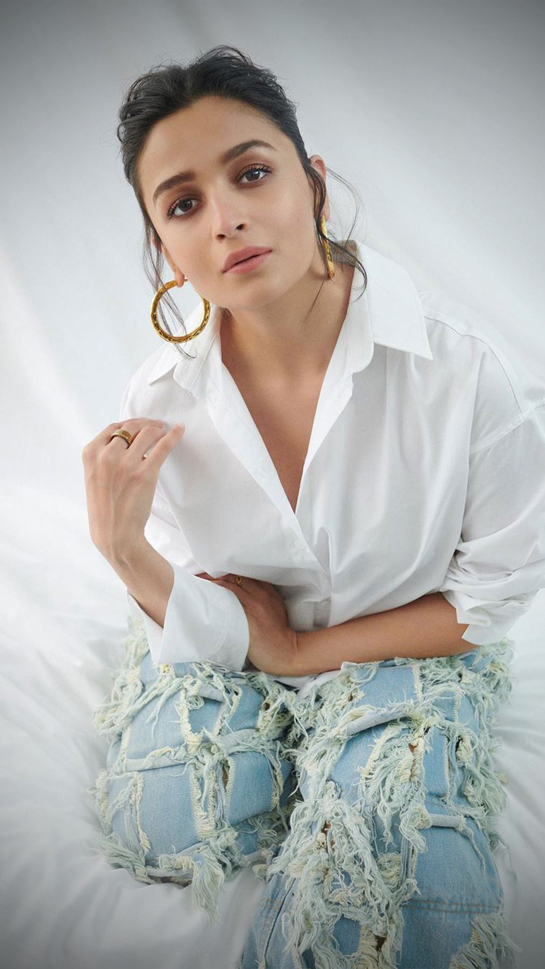 Alia Bhatt Background Hd