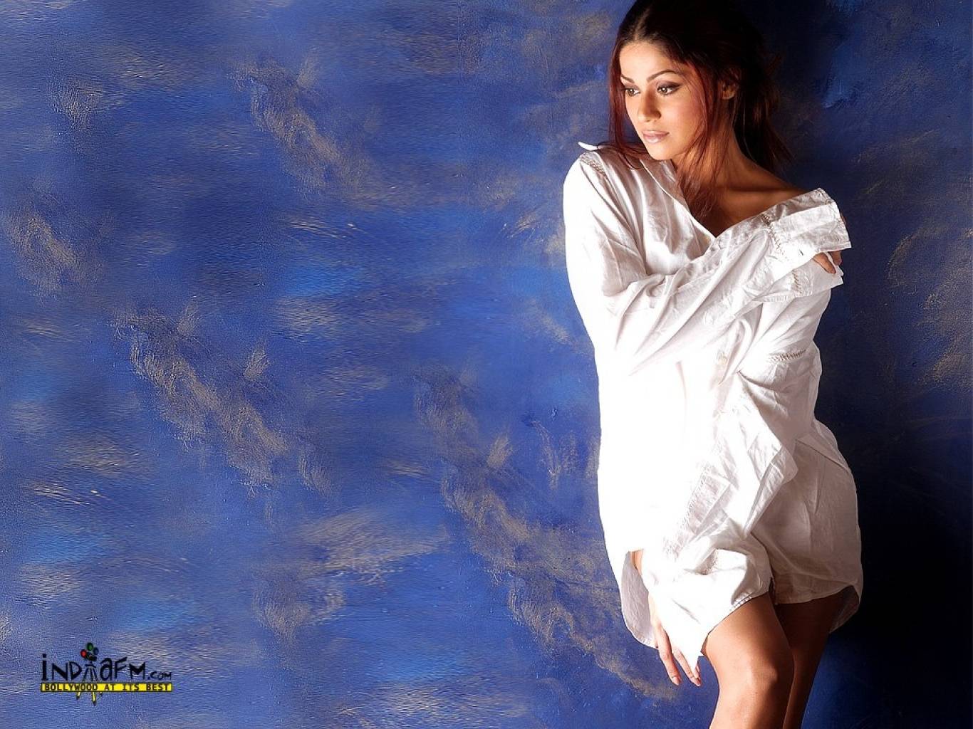 Shamita Shetty HD Wallpapers | Latest Shamita Shetty Wallpapers HD Free ...