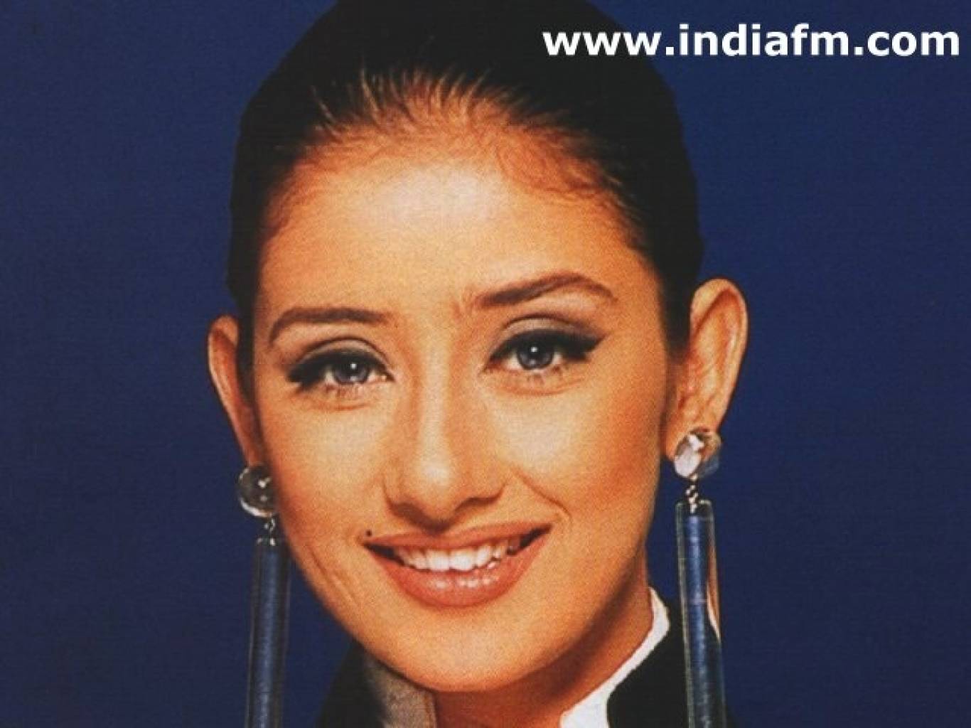 Manisha Koirala HD Wallpapers | Latest Manisha Koirala Wallpapers HD ...