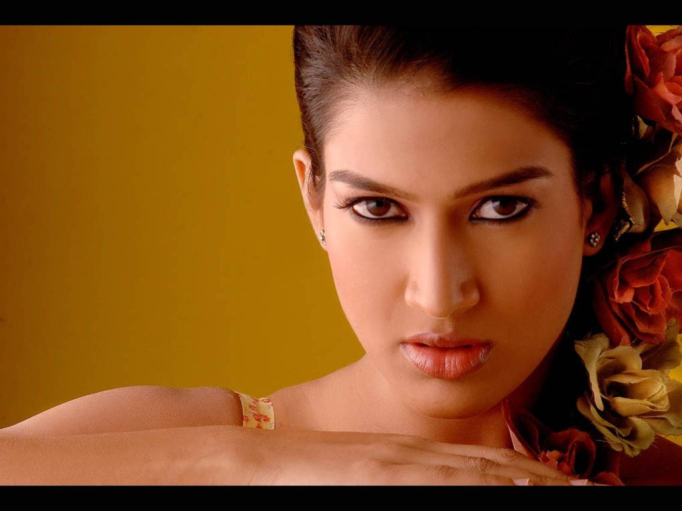 Tanuja HD Wallpapers | Latest Tanuja Wallpapers HD Free Download (1080p ...