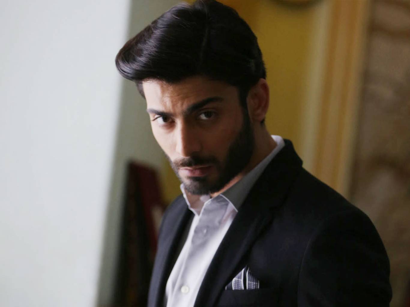 Fawad Khan HD Wallpapers | Latest Fawad Khan Wallpapers HD Free ...