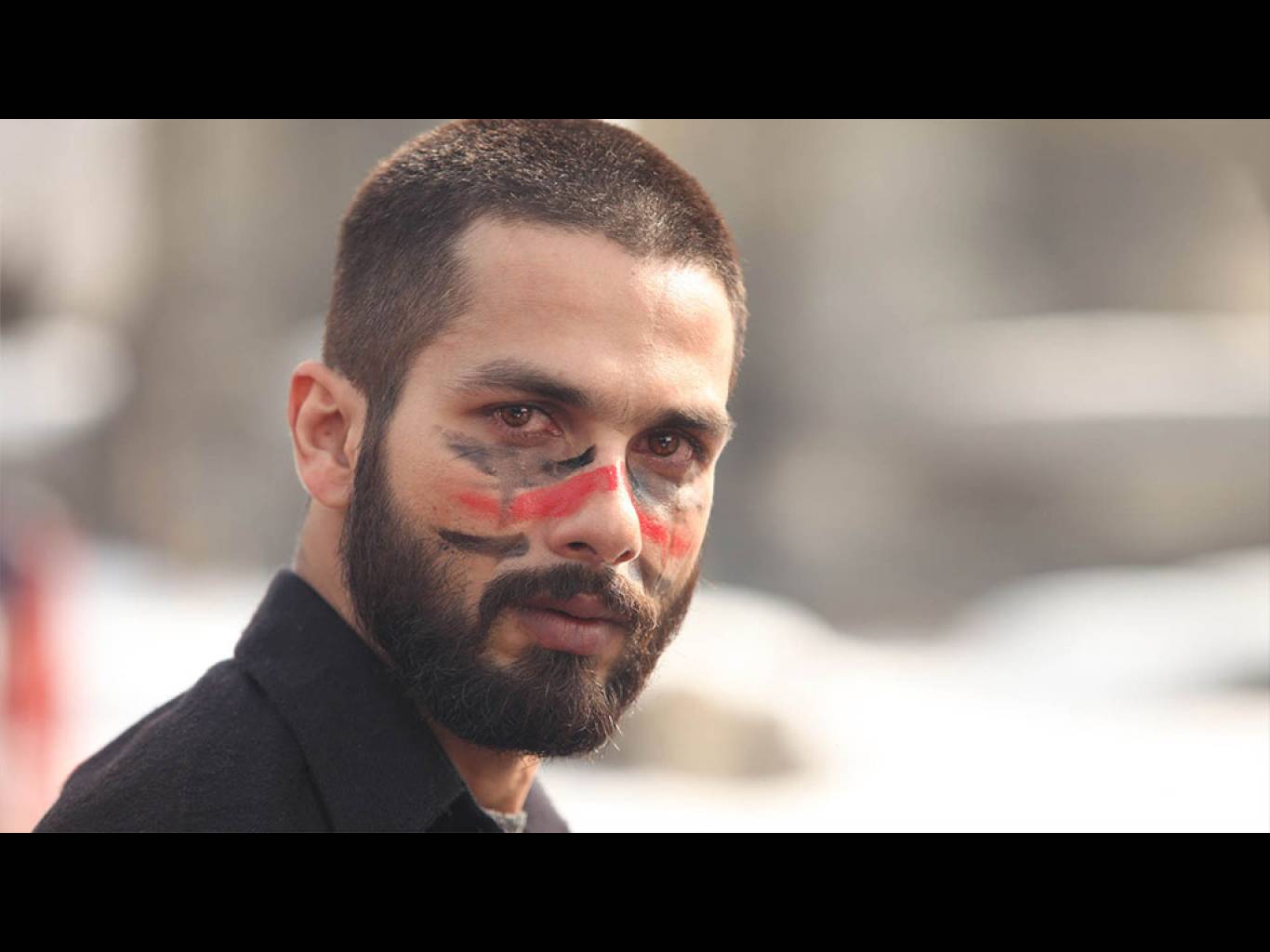 Haider Movie HD Wallpapers | Haider HD Movie Wallpapers Free Download ...