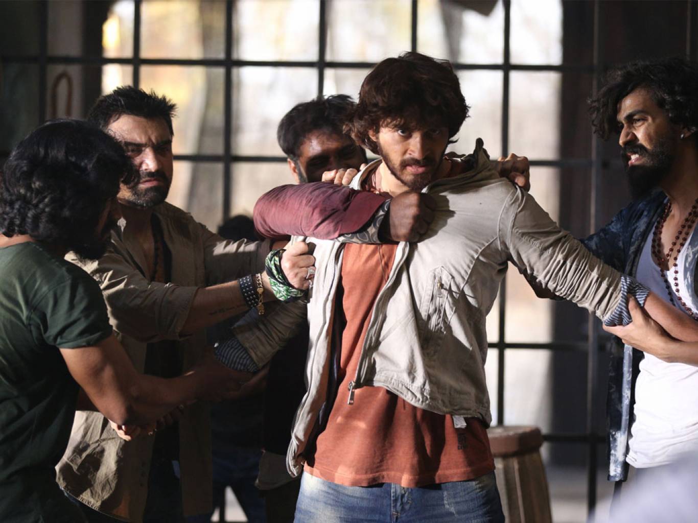 Rogue Movie HD Wallpapers | Rogue HD Movie Wallpapers Free Download ...