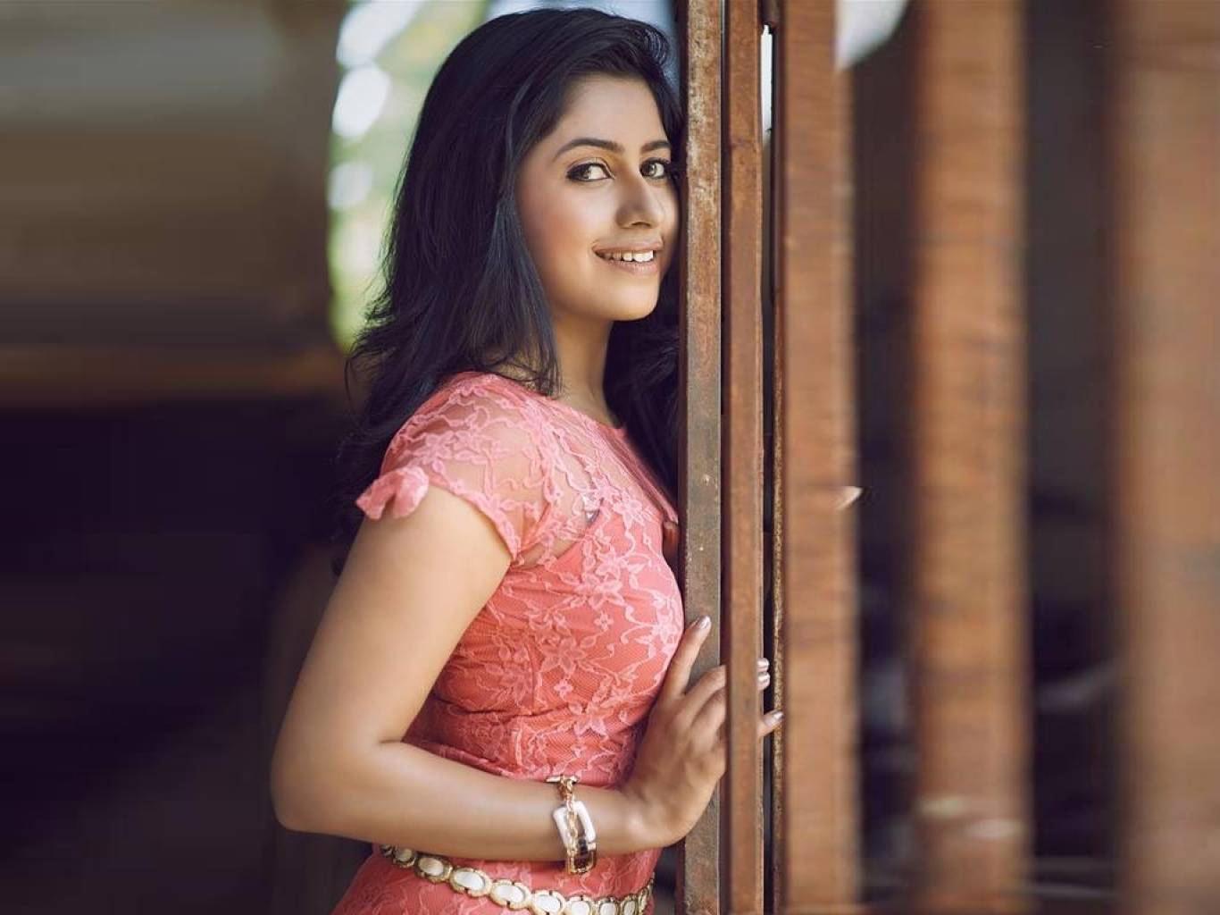 Anushree (Anchor) HD Wallpapers | Latest Anushree (Anchor) Wallpapers ...