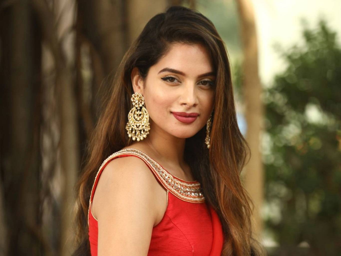 Tanya Ravichandran HD Wallpapers | Latest Tanya Ravichandran Wallpapers ...