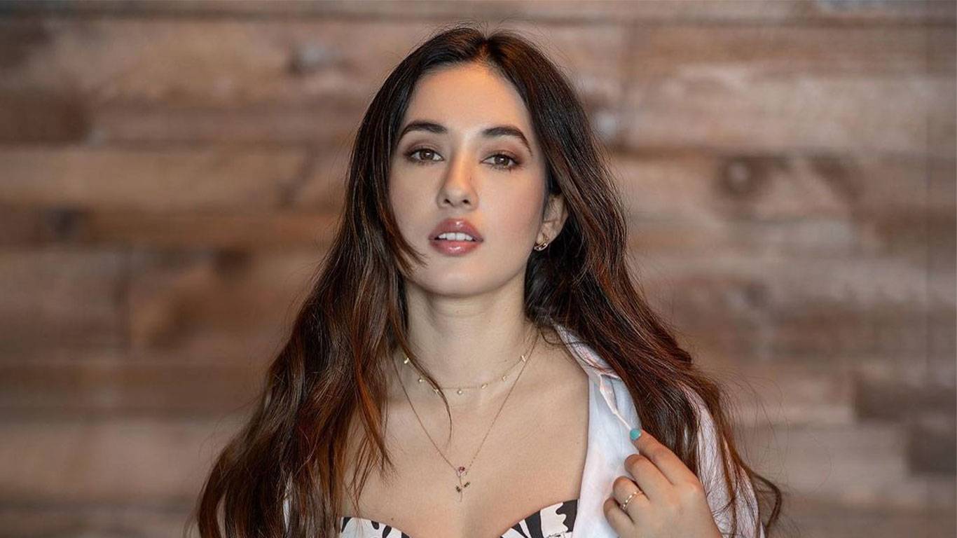 Aditi Budhathoki HD Wallpapers | Latest Aditi Budhathoki Wallpapers HD ...